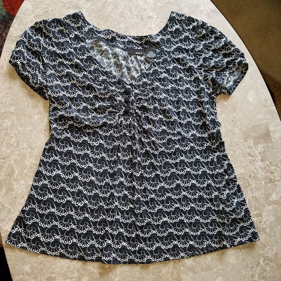 Mixit | Tops | Mixit Blackwhite Scallopfan Print Babydoll Ss Top L ...